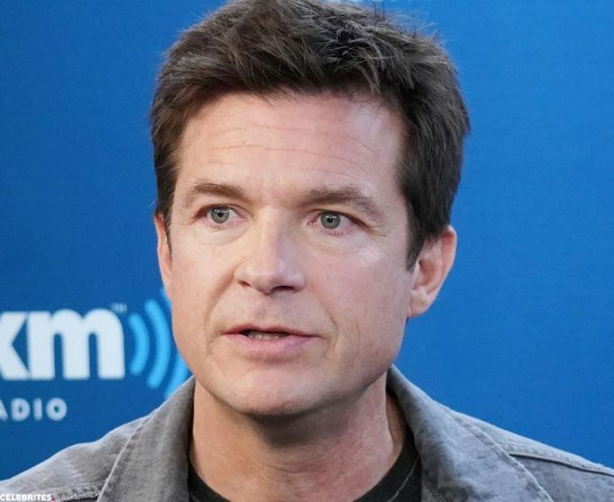Jason Bateman net worth Wiki, Height, Biography, Wife, Children And ...